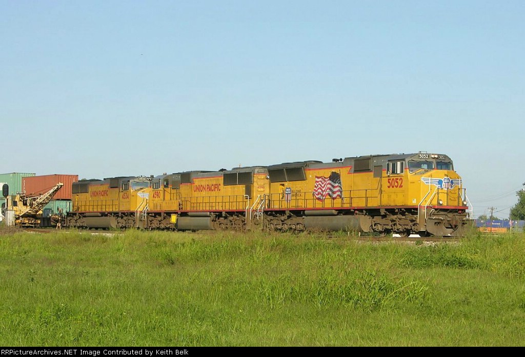 UP 5052, 4590 and 4534